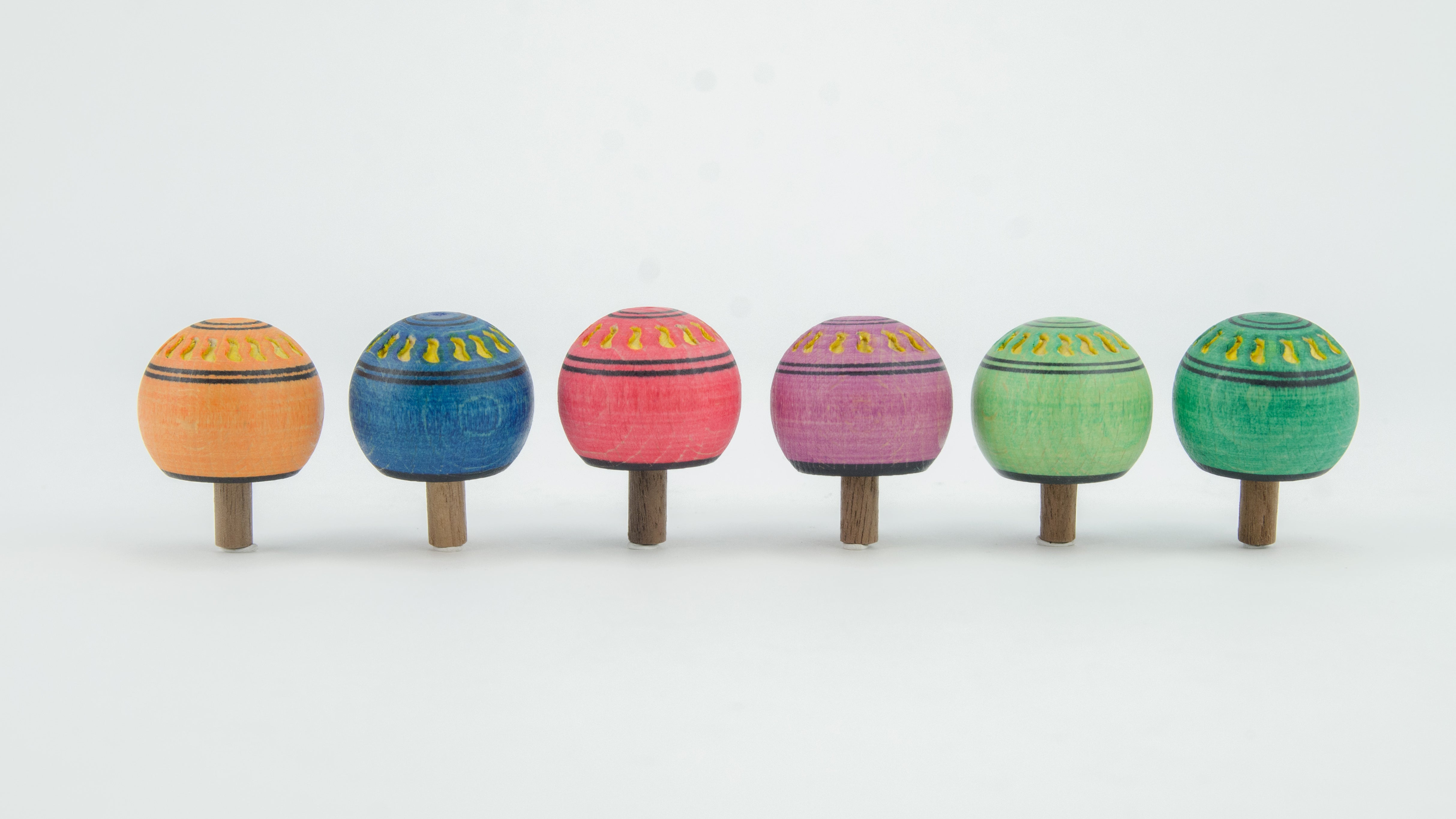 Mader Arabesk Spinning Turn Top — Wooden Playroom